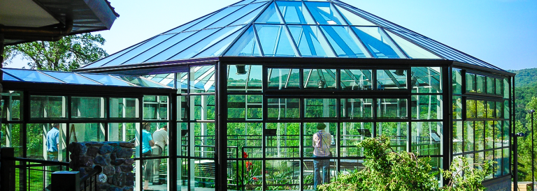 Commercial Greenhouses - Solar Innovations