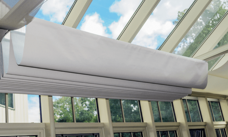 Wide Span Horizontal Shades - Solar Innovations